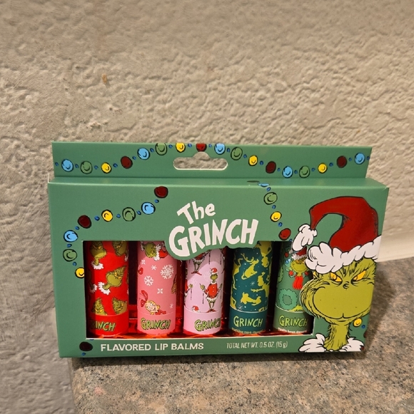 The Grinch | Makeup | The Grinch Flavored Lip Balms Set Red Pink Green ...